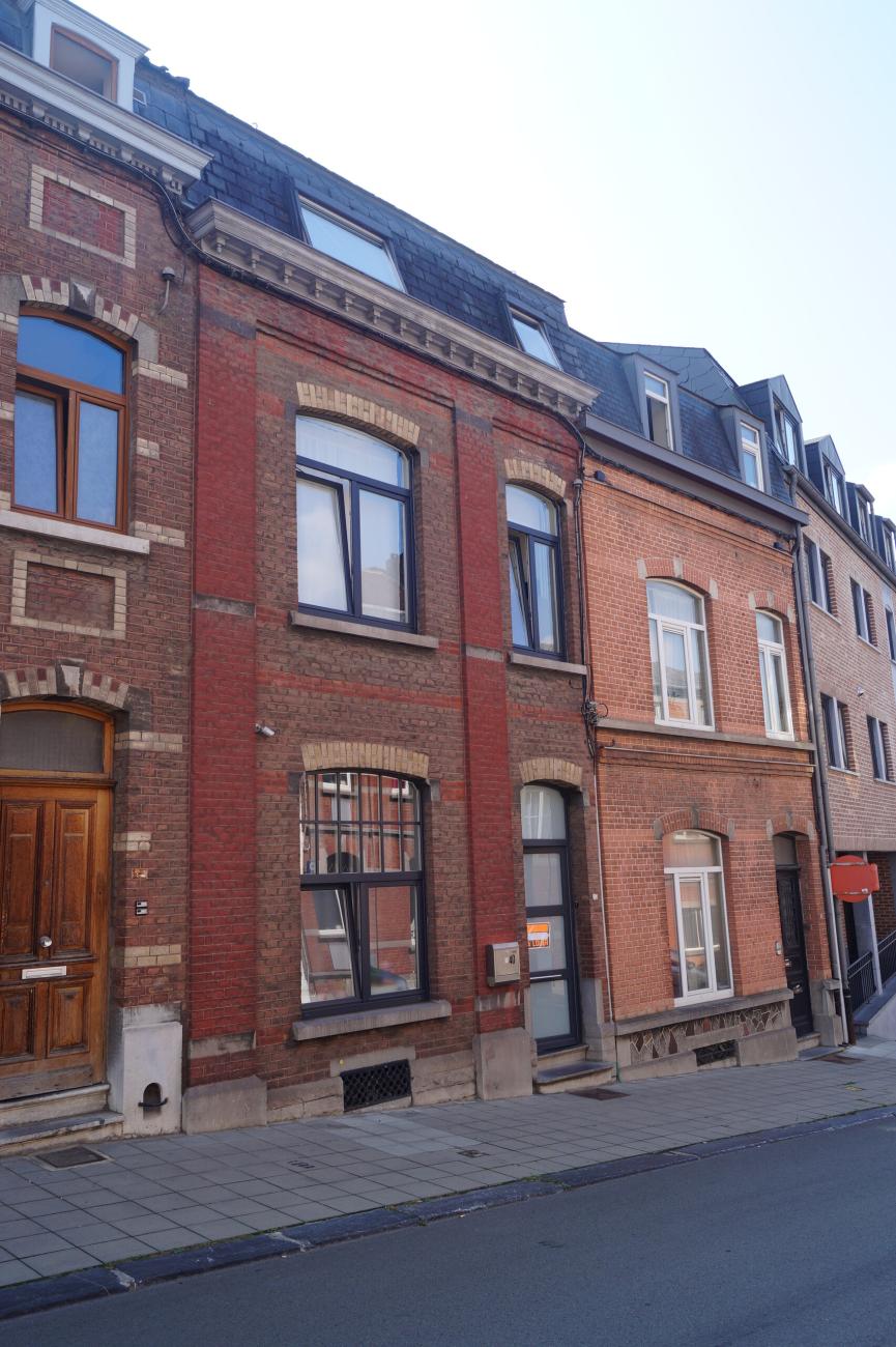 Kot 13 m² Rue de la Colline à Namur